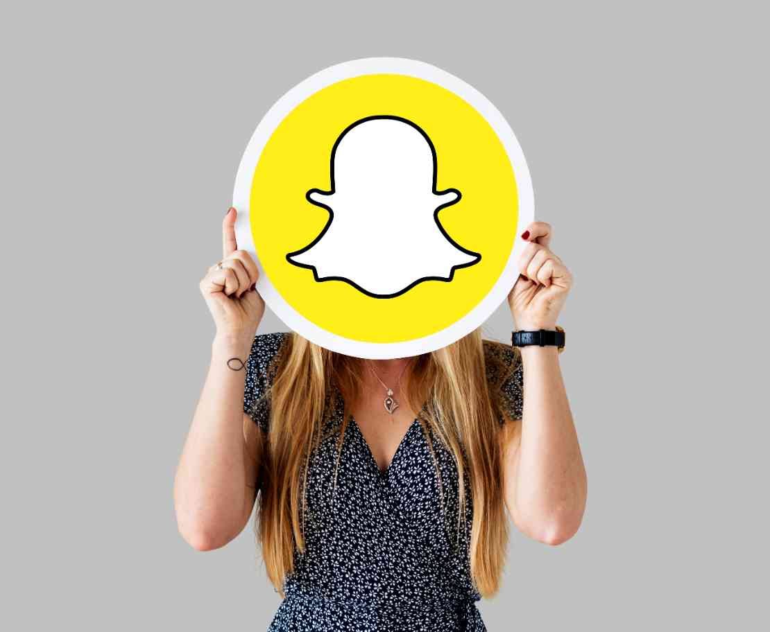 What Does the Peace Sign Mean on Snapchat? Explained